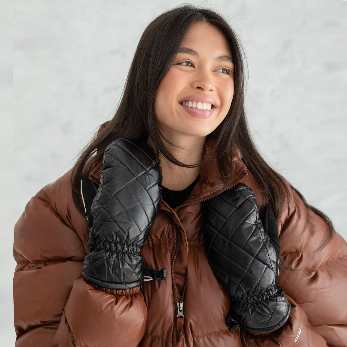 Women's Black Gloss Mittens – WinterProof